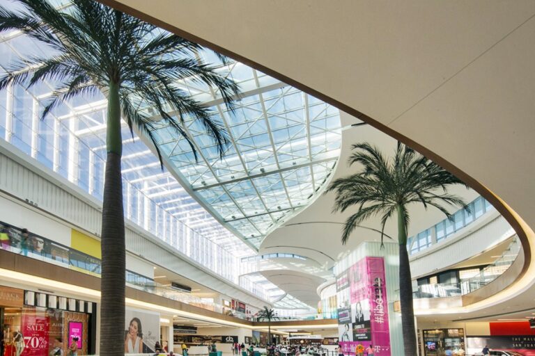 Agora Santiago Center Mall: A New Shopping Center in Santiago de los ...